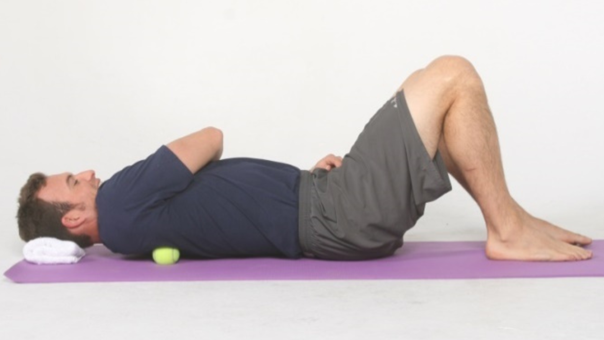 Causes and Cures for Rounded Shoulders | Australian Institute of Fitness